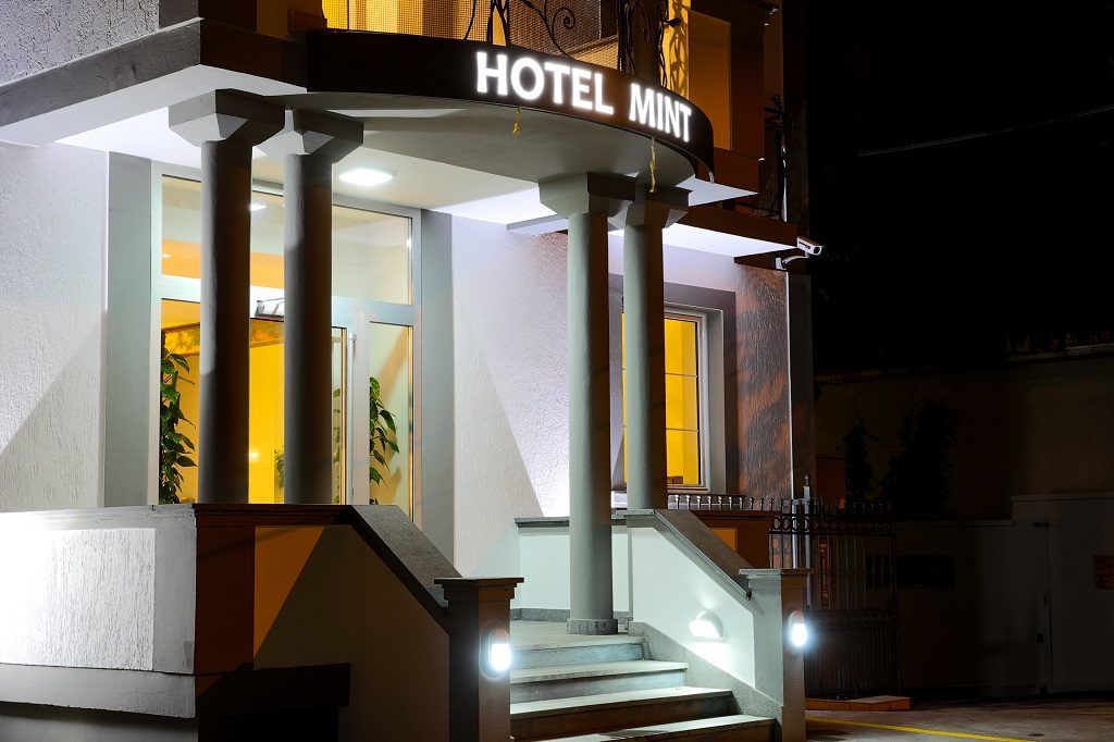 Home - Hotel Mint